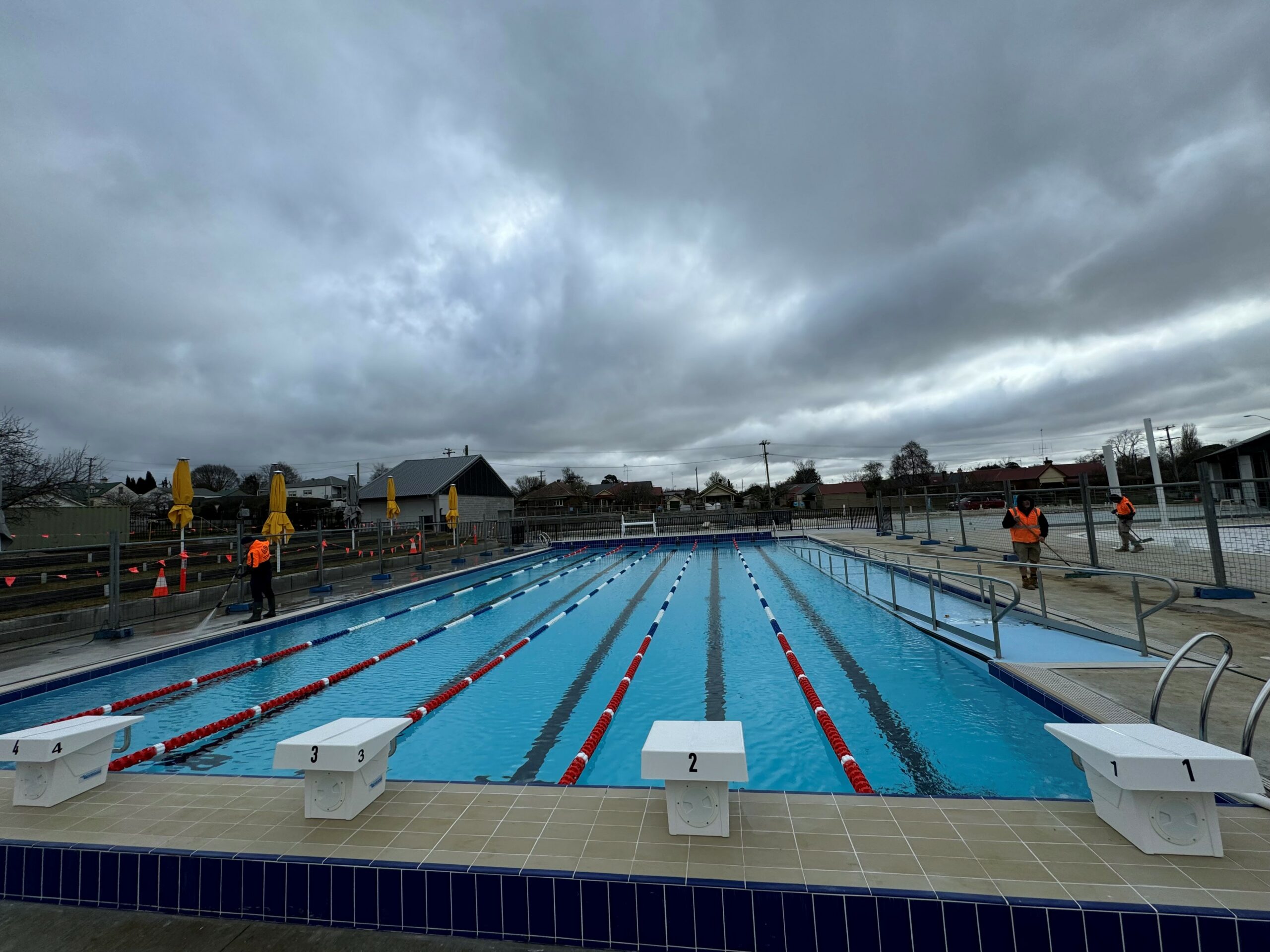 Crookwell Pool Shaping Up For Summer Season. | Upper Lachlan Shire Council