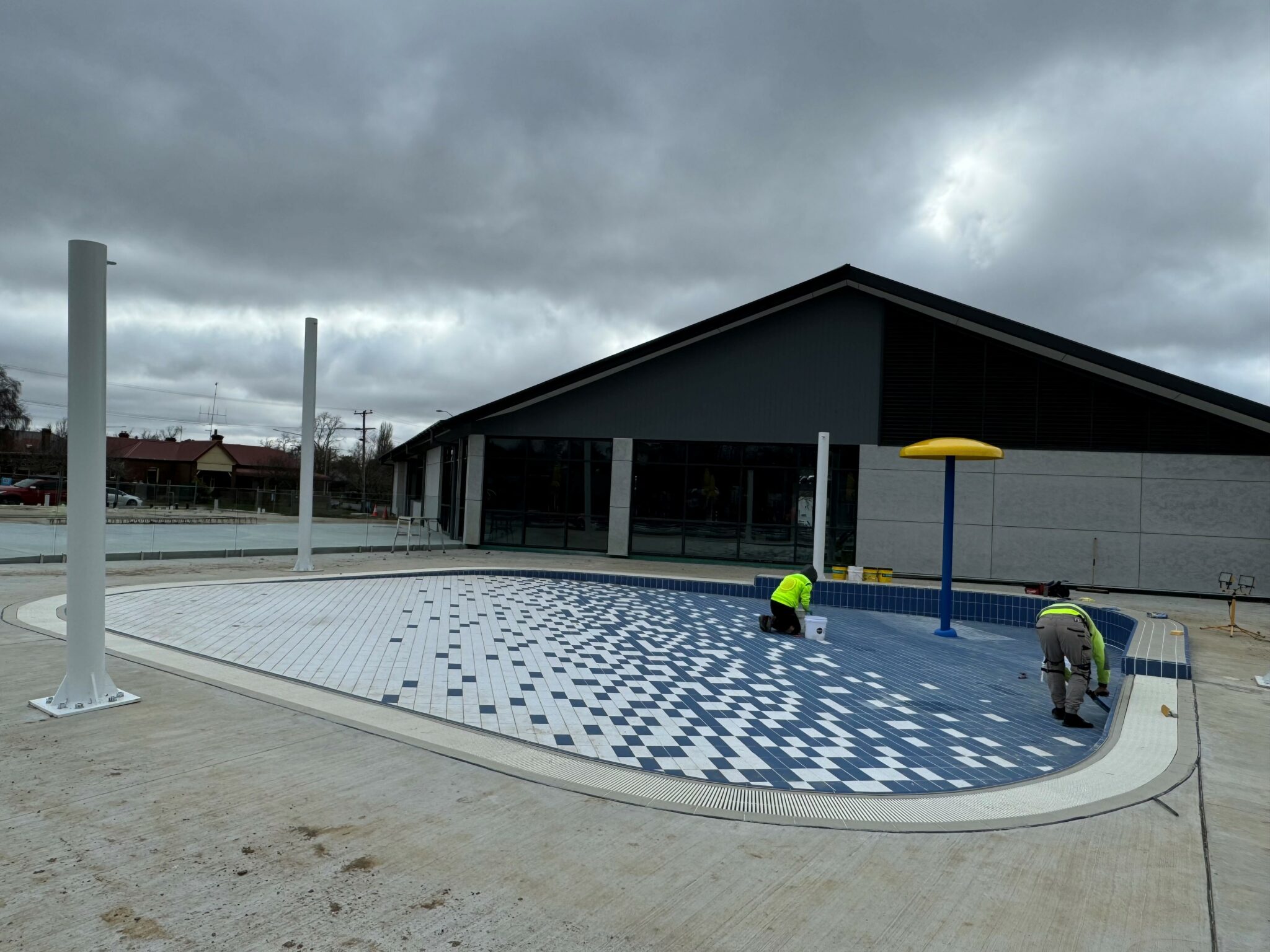 Crookwell Pool Shaping Up For Summer Season. | Upper Lachlan Shire Council